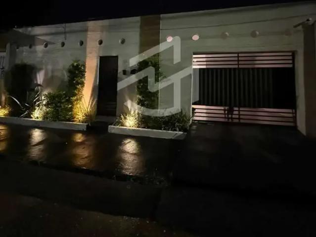 Casa / Sobrado para Venda em Belém/PA Parque Verde 3 Quartos