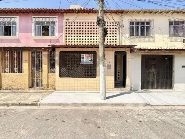 Casa / Sobrado para Venda em Belém/PA São Brás 3 Quartos