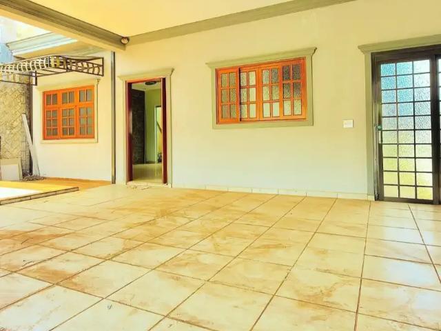 Casa / Sobrado para Venda em Belém/PA São Brás 5 Quartos