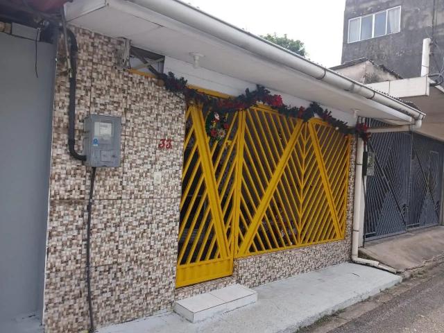 Casa / Sobrado para Venda em Belém/PA Souza 3 Quartos