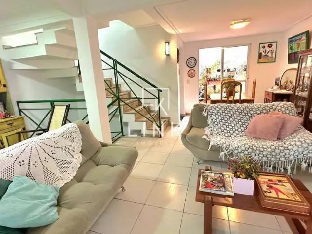 Casa / Sobrado para Venda em Belo Horizonte/MG Manacás 3 Quartos