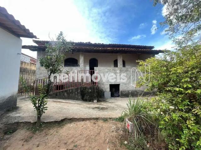 Casa / Sobrado para Venda em Belo Horizonte/MG Mangueiras 4 Quartos