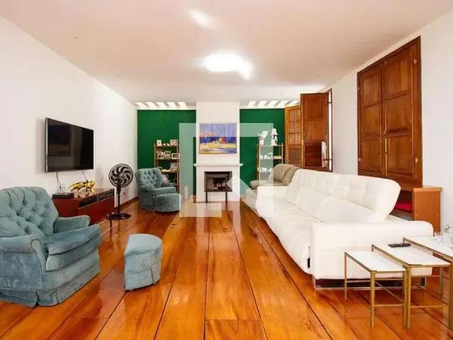 Casa / Sobrado para Venda em Belo Horizonte/MG Mangabeiras 4 Quartos