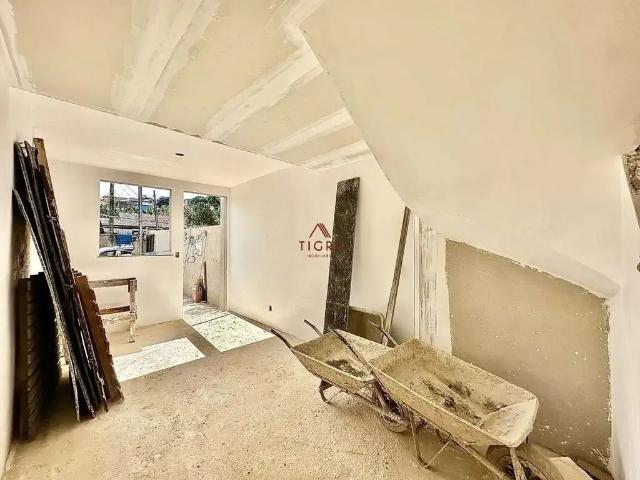 Casa / Sobrado para Venda em Belo Horizonte/MG Mantiqueira 2 Quartos