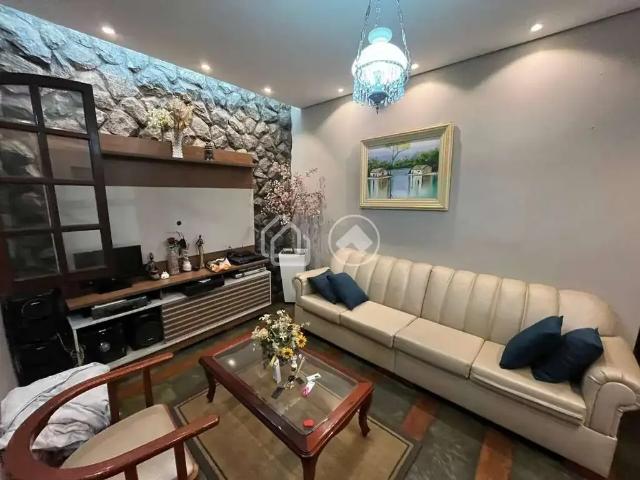 Casa / Sobrado para Venda em Belo Horizonte/MG Marajó 6 Quartos