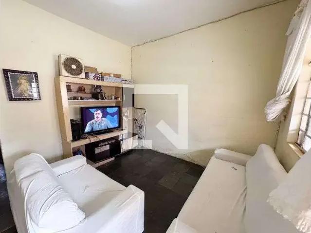 Casa / Sobrado para Venda em Belo Horizonte/MG Milionários 2 Quartos