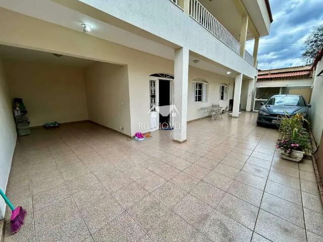 Casa / Sobrado para Venda em Belo Horizonte/MG Milionários 3 Quartos
