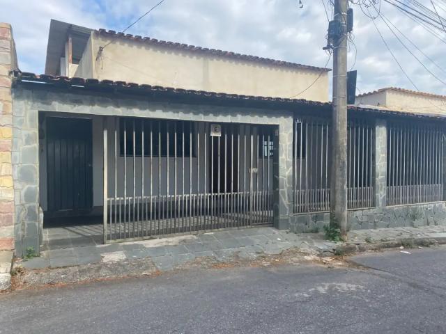 Casa / Sobrado para Venda em Belo Horizonte/MG Minas Caixa 3 Quartos