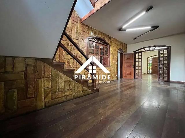 Casa / Sobrado para Venda em Belo Horizonte/MG Monsenhor Messias 5 Quartos