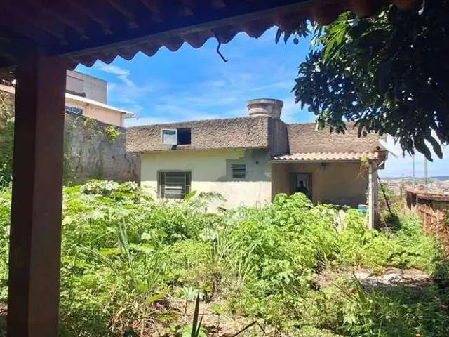 Casa / Sobrado para Venda em Belo Horizonte/MG Novo Glória 3 Quartos