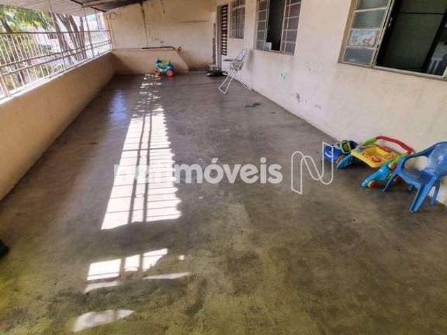 Casa / Sobrado para Venda em Belo Horizonte/MG Nova Barroca 3 Quartos
