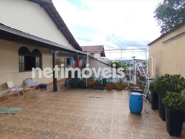 Casa / Sobrado para Venda em Belo Horizonte/MG Nova Barroca 3 Quartos