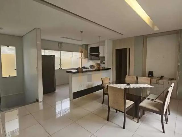 Casa / Sobrado para Venda em Belo Horizonte/MG Nova Floresta 5 Quartos