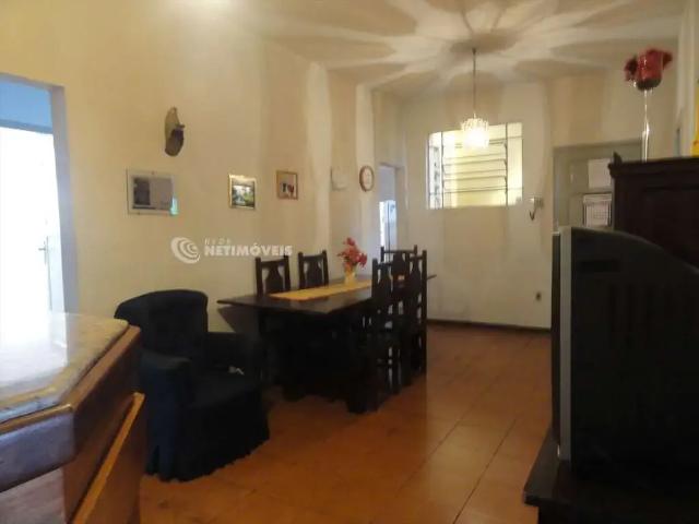 Casa / Sobrado para Venda em Belo Horizonte/MG Nova Suíssa 4 Quartos