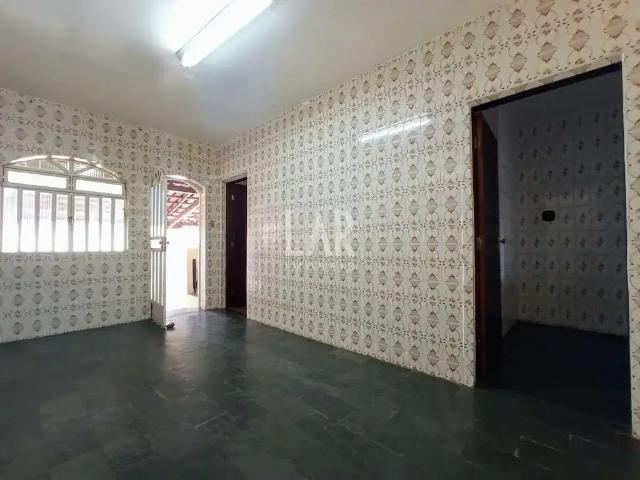 Casa / Sobrado para Venda em Belo Horizonte/MG Ouro Preto 4 Quartos