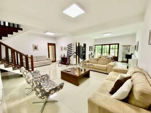 Casa / Sobrado para Venda em Belo Horizonte/MG Ouro Preto 5 Quartos