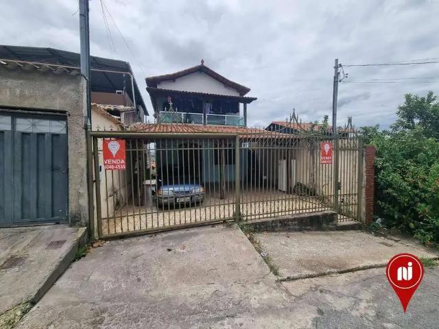 Casa / Sobrado para Venda em Belo Horizonte/MG Acaiaca 3 Quartos