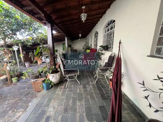 Casa / Sobrado para Venda em Belo Horizonte/MG Alípio de Melo 3 Quartos