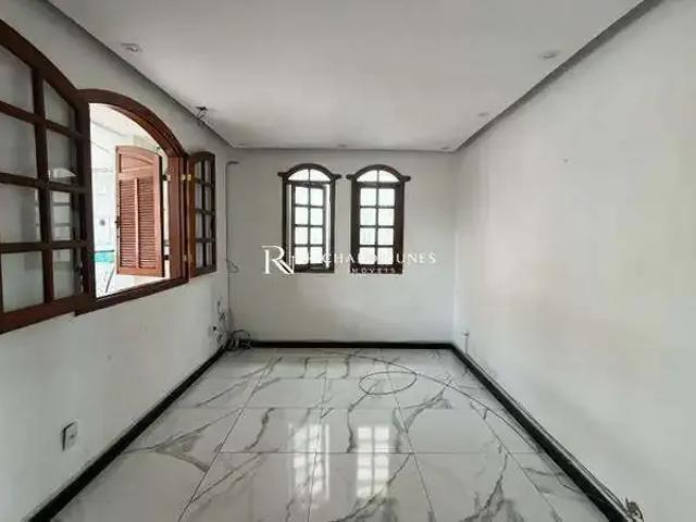 Casa / Sobrado para Venda em Belo Horizonte/MG Alípio de Melo 4 Quartos