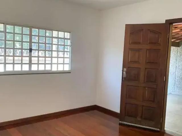 Casa / Sobrado para Venda em Belo Horizonte/MG Alípio de Melo 4 Quartos