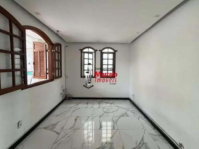 Casa / Sobrado para Venda em Belo Horizonte/MG Alípio de Melo 4 Quartos