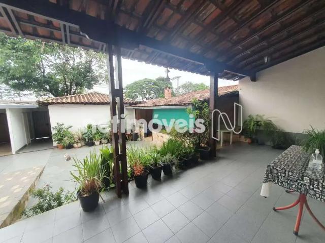 Casa / Sobrado para Venda em Belo Horizonte/MG Alípio de Melo 5 Quartos