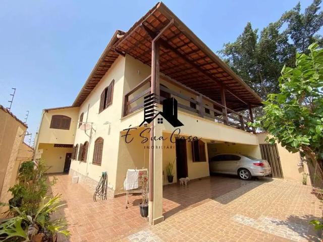 Casa / Sobrado para Venda em Belo Horizonte/MG Alípio de Melo 6 Quartos