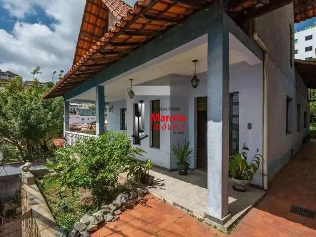 Casa / Sobrado para Venda em Belo Horizonte/MG Alto Caiçaras 4 Quartos