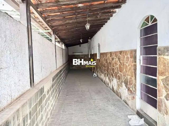 Casa / Sobrado para Venda em Belo Horizonte/MG Alto Caiçaras 4 Quartos