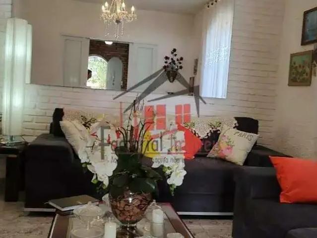 Casa / Sobrado para Venda em Belo Horizonte/MG Álvaro Camargos 4 Quartos
