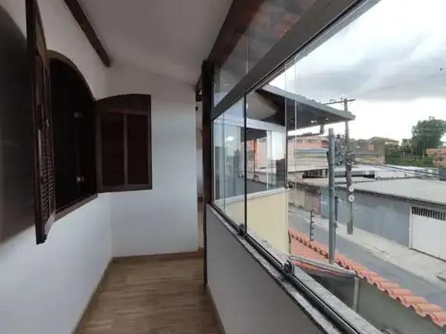 Casa / Sobrado para Venda em Belo Horizonte/MG Aparecida 5 Quartos