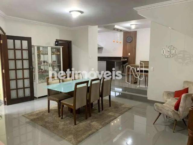 Casa / Sobrado para Venda em Belo Horizonte/MG Aparecida 5 Quartos