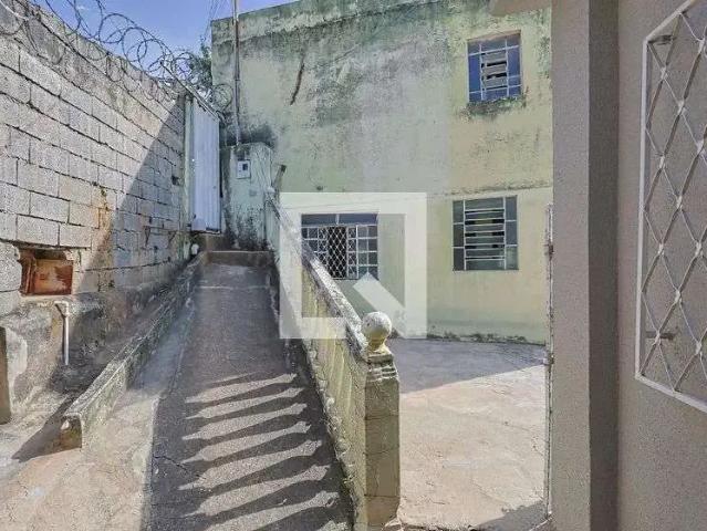 Casa / Sobrado para Venda em Belo Horizonte/MG Aparecida 2 Quartos