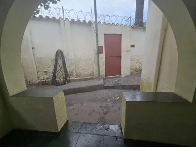 Casa / Sobrado para Venda em Belo Horizonte/MG Aparecida 3 Quartos