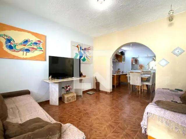 Casa / Sobrado para Venda em Belo Horizonte/MG Aparecida Sétima Seção 5 Quartos
