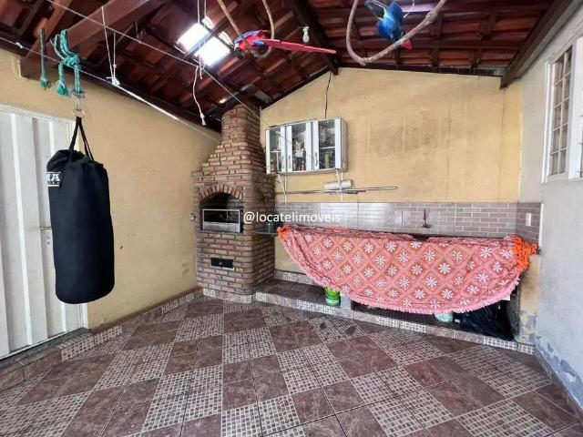 Casa / Sobrado para Venda em Belo Horizonte/MG Araguaia 4 Quartos
