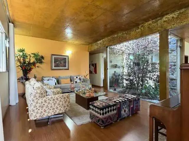 Casa / Sobrado para Venda em Belo Horizonte/MG Bandeirantes 4 Quartos