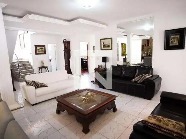 Casa / Sobrado para Venda em Belo Horizonte/MG Bandeirantes 8 Quartos