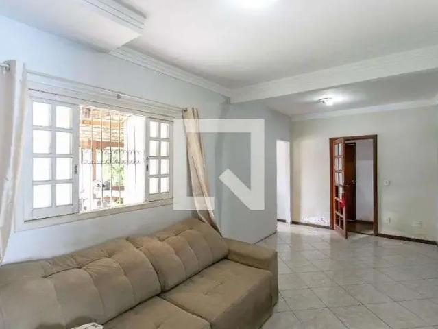 Casa / Sobrado para Venda em Belo Horizonte/MG Bandeirantes 3 Quartos