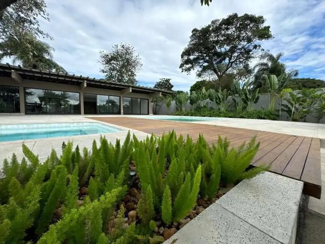 Casa / Sobrado para Venda em Belo Horizonte/MG Bandeirantes Pampulha 4 Quartos
