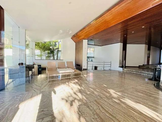 Casa / Sobrado para Venda em Belo Horizonte/MG Bandeirantes Pampulha 4 Quartos