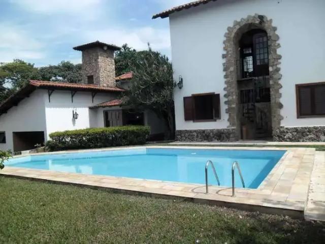 Casa / Sobrado para Venda em Belo Horizonte/MG Bandeirantes Pampulha 5 Quartos