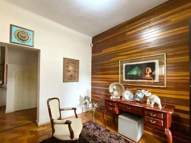 Casa / Sobrado para Venda em Belo Horizonte/MG Barroca 4 Quartos