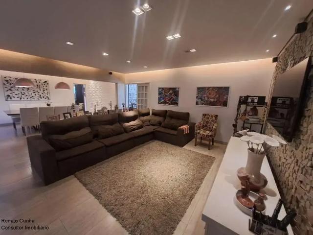 Casa / Sobrado para Venda em Belo Horizonte/MG Barroca 4 Quartos