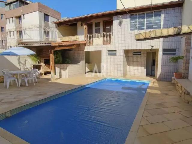Casa / Sobrado para Venda em Belo Horizonte/MG Barroca 4 Quartos