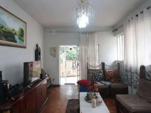 Casa / Sobrado para Venda em Belo Horizonte/MG Barroca 5 Quartos