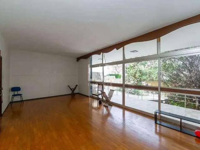 Casa / Sobrado para Venda em Belo Horizonte/MG Barroca 8 Quartos