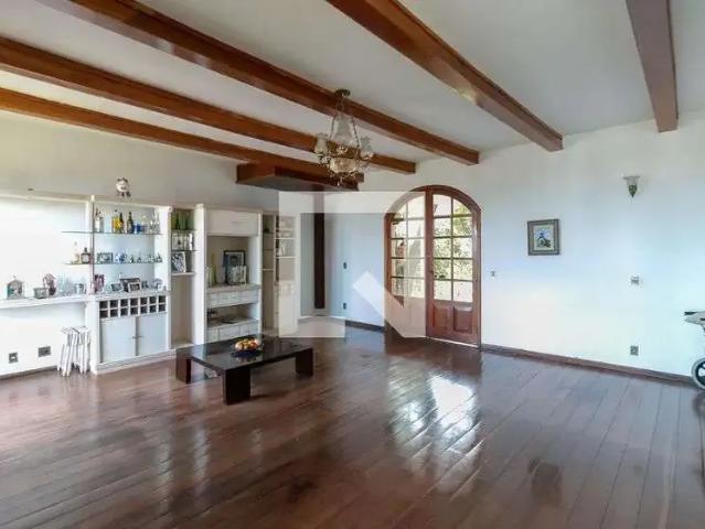 Casa / Sobrado para Venda em Belo Horizonte/MG Belvedere 4 Quartos