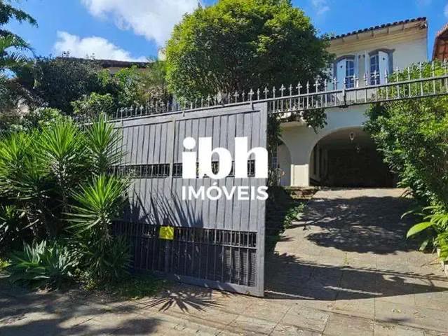 Casa / Sobrado para Venda em Belo Horizonte/MG Belvedere 5 Quartos