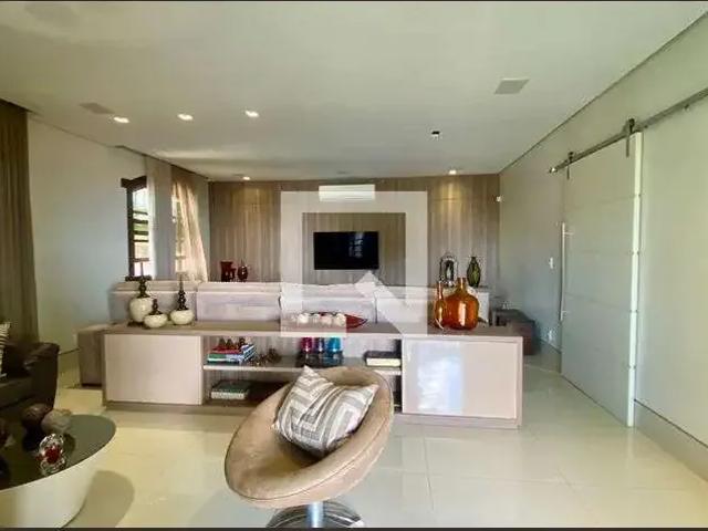Casa / Sobrado para Venda em Belo Horizonte/MG Belvedere 5 Quartos